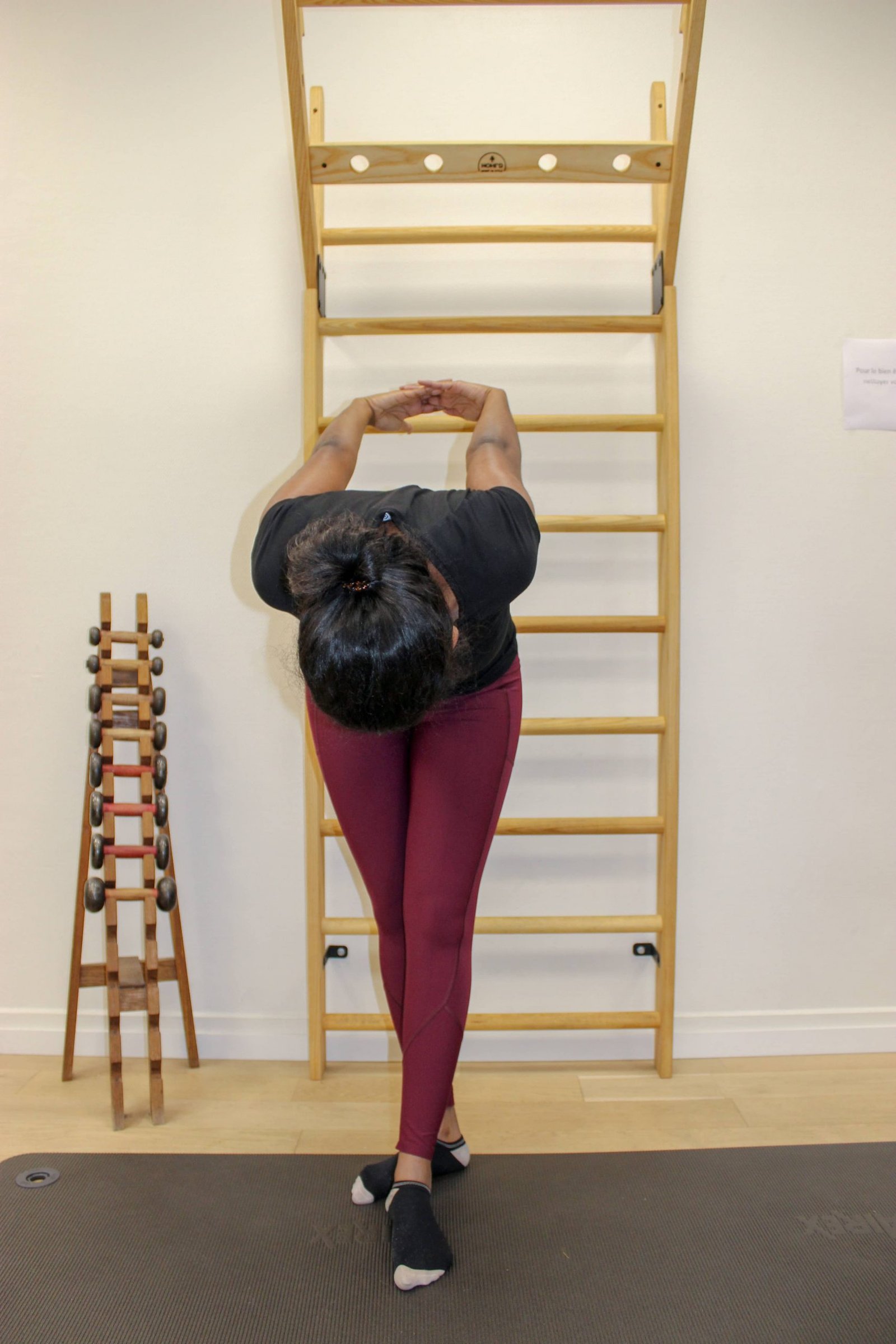 Exercice d'étirement des jambes - Kiné guide